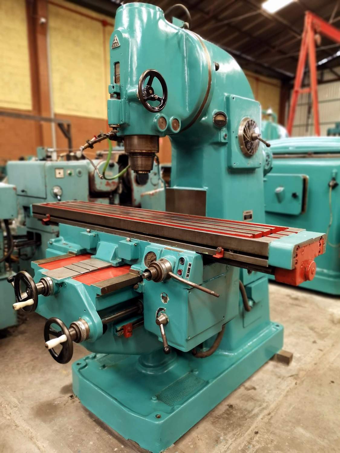 #0839 – Fresadora vertical TOS FA4V – video ️ | Maquitos